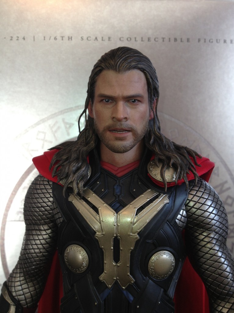 Thor: The Dark world, échelle 1/6 de Hot toys | Gang de Geeks